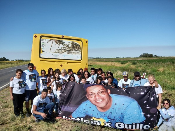 Seis meses sin Guillermo Jara: el emotivo homenaje al camionero ...